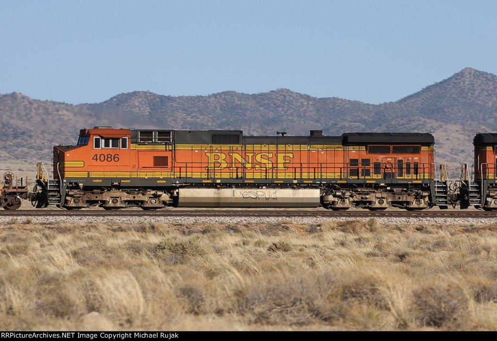 BNSF 4086